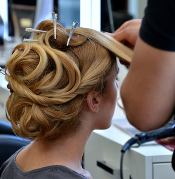 Neelam’s Hair & Beauty